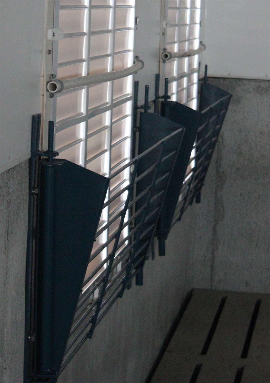 54" Hog Fan Guard Galvanized Finish | Hog Slat