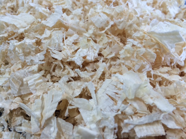 Long Beach Shavings ThoroughBed White Pine | Hog Slat