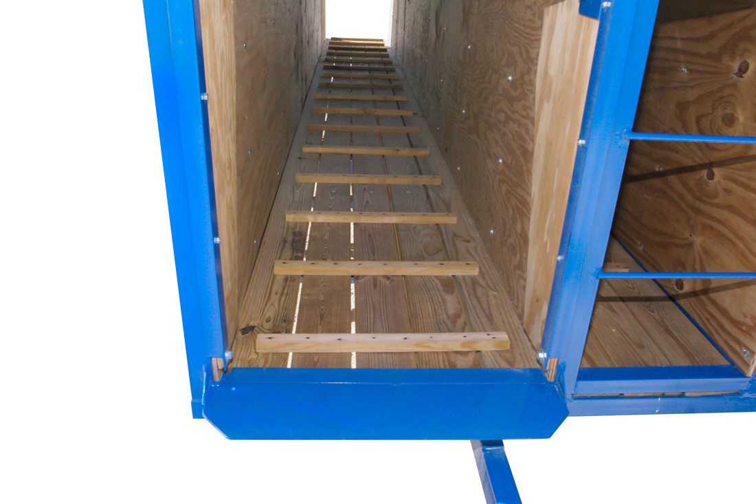 Hog Slat® Loading Chutes - Inside Walkway | Hog Slat