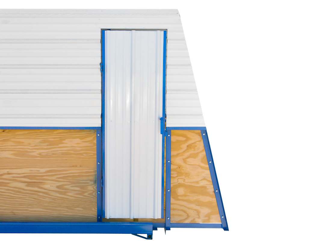 Hog Slat® Loading Chutes - Inside Walkway | Hog Slat