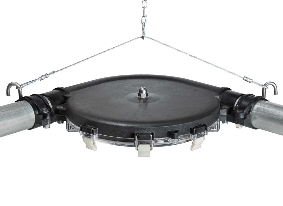 Hog Slat® E-Z Clean Chain Disk Corner Wheel | Hog Slat