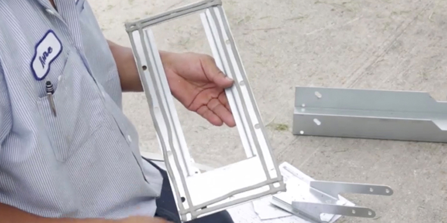 DIY feed bin hopper valve | Hog Slat