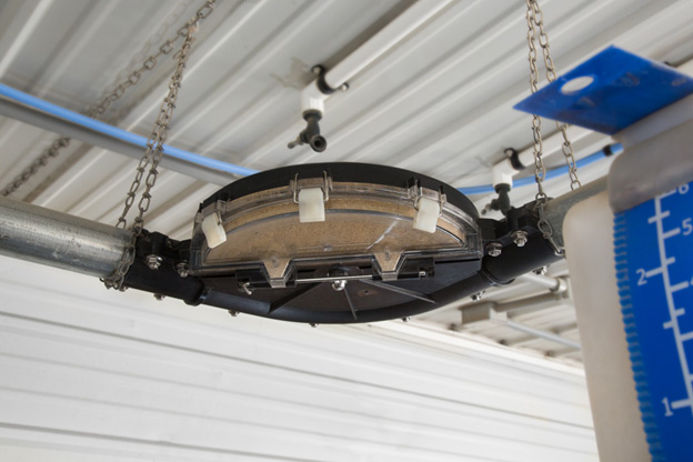 Hog Slat’s E-Z Clean Corner Enables Efficiency in Chain Feeding Systems ...